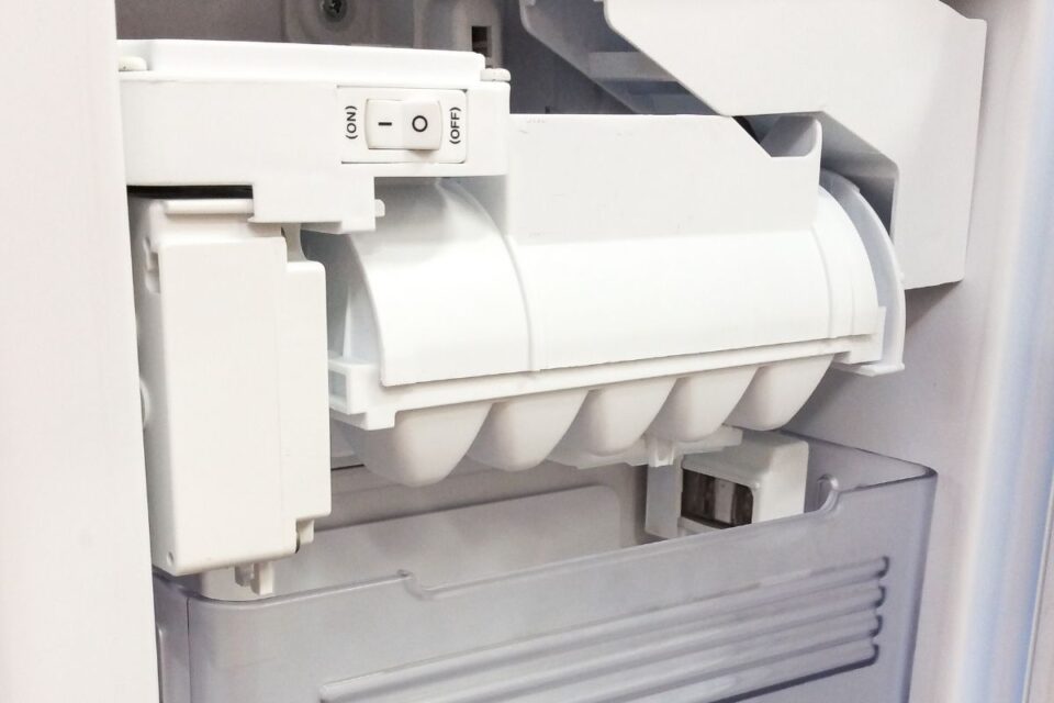 How To Reset Frigidaire Refrigerator (Within Minutes) » Fix It Wired