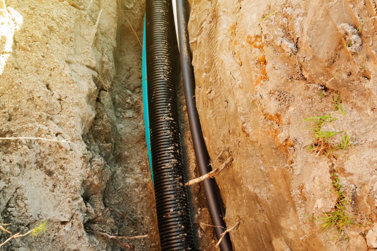 How Much Does It Cost To Run Power Lines Underground? » Fix It Wired
