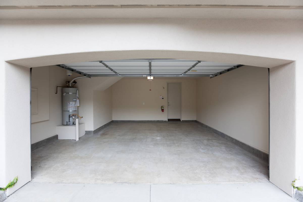 Can I Heat My Garage With My Home Furnace? » Fix It Wired