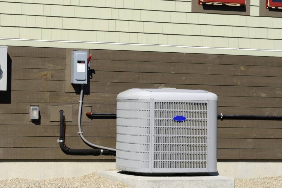 How To Wire An HVAC Disconnect? (+Mistakes To Avoid) » Fix It Wired