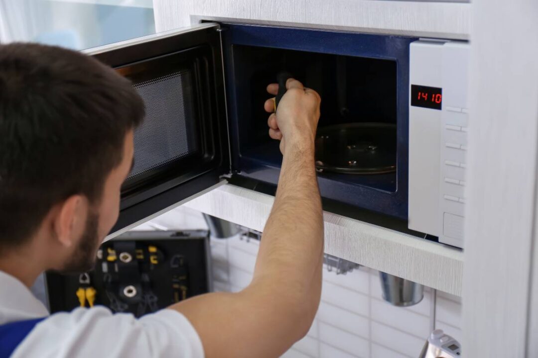 10 Reasons Why Your Microwave Keeps Overheating? » Fix It Wired